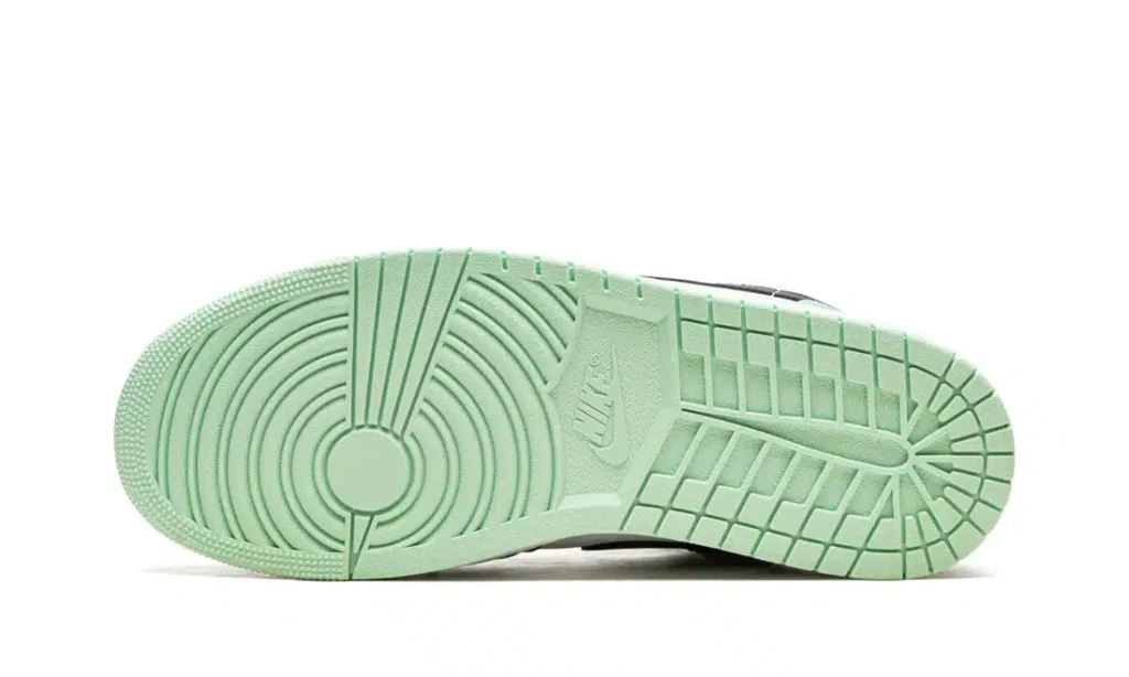 AIR JORDAN 1 LOW TIE DYE | Tekkies Store