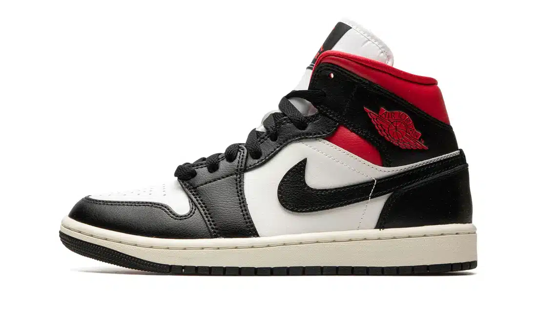 AIR JORDAN 1 MID BLACK GYM RED PANDA (W) | Tekkies Store